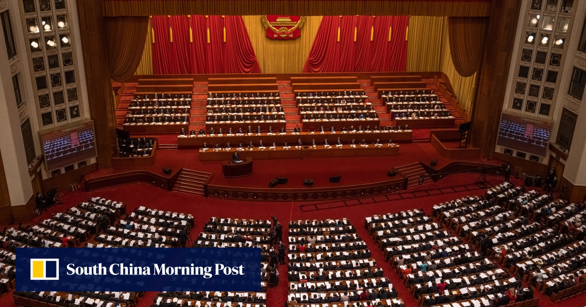 Hedge funds cut China stock bets from near peak level as strategist ...