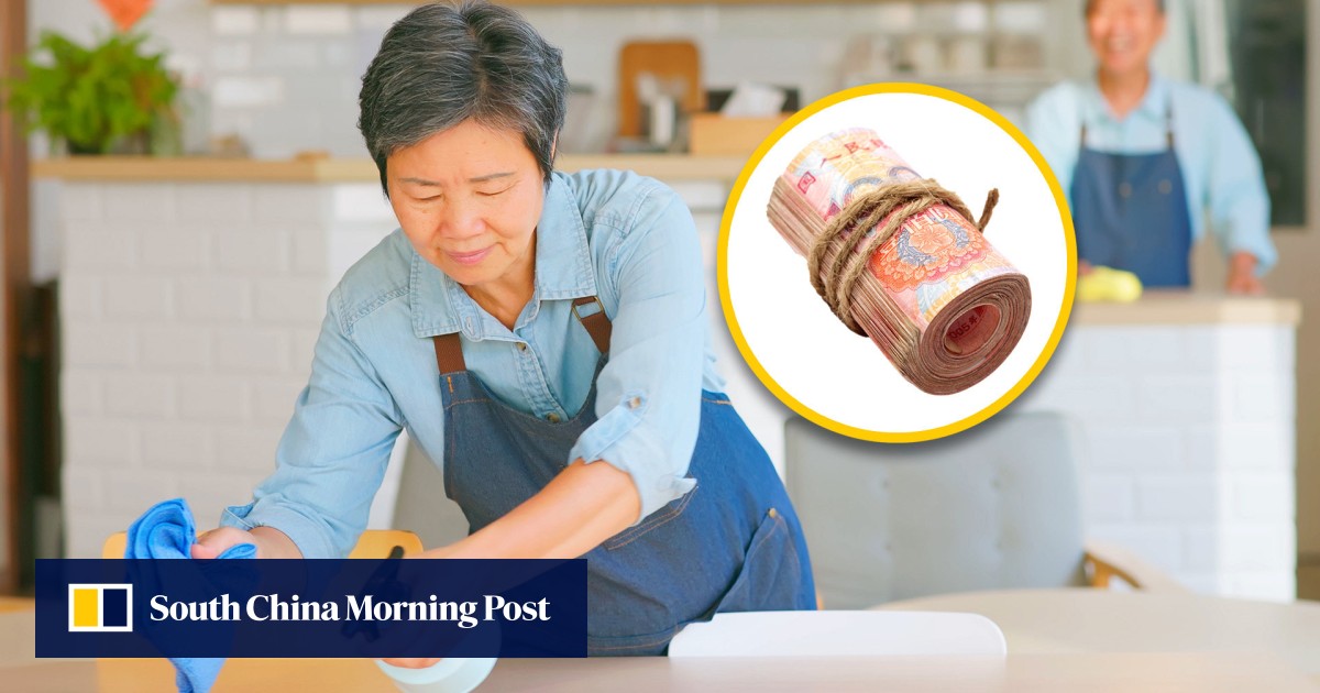 ‘This money’s not for you to return’: restaurant cleaner in China fired ...
