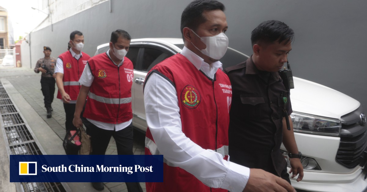 Indonesia Football Tragedy Victims Families Outraged After Court