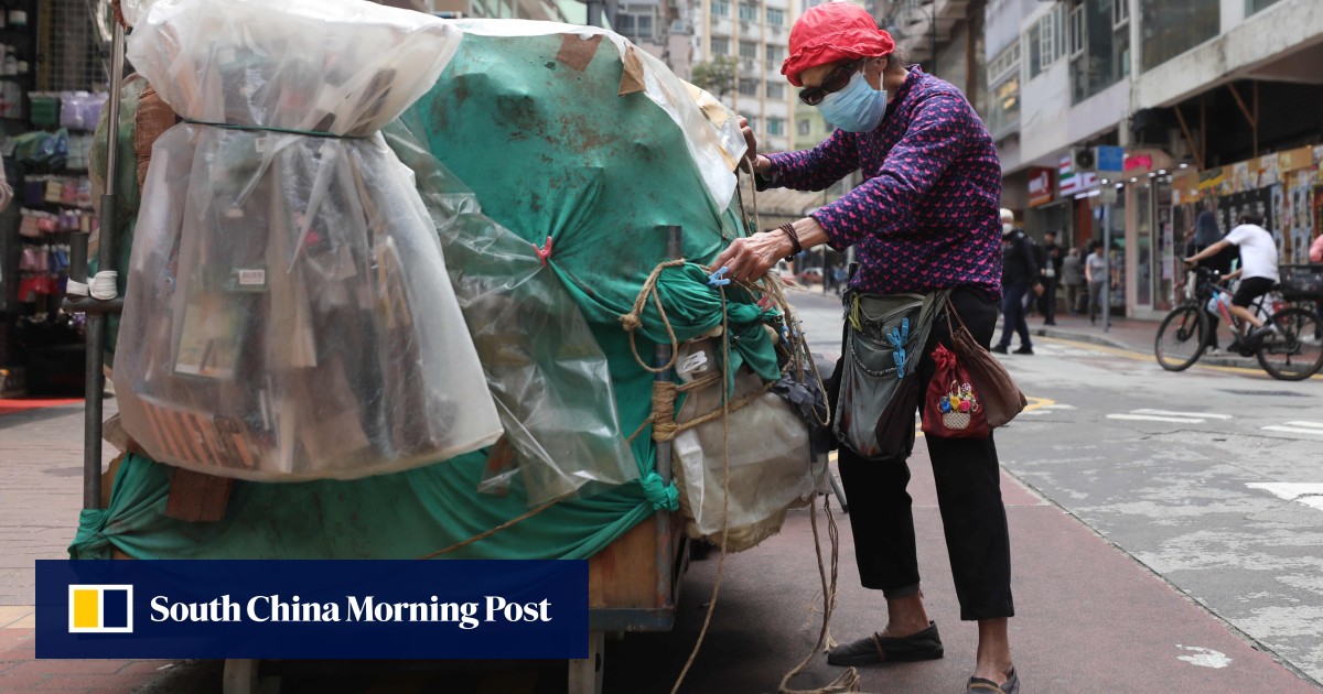Fading Out Of Sight Hong Kongs Street Hawkers Are Dwindling Ageing