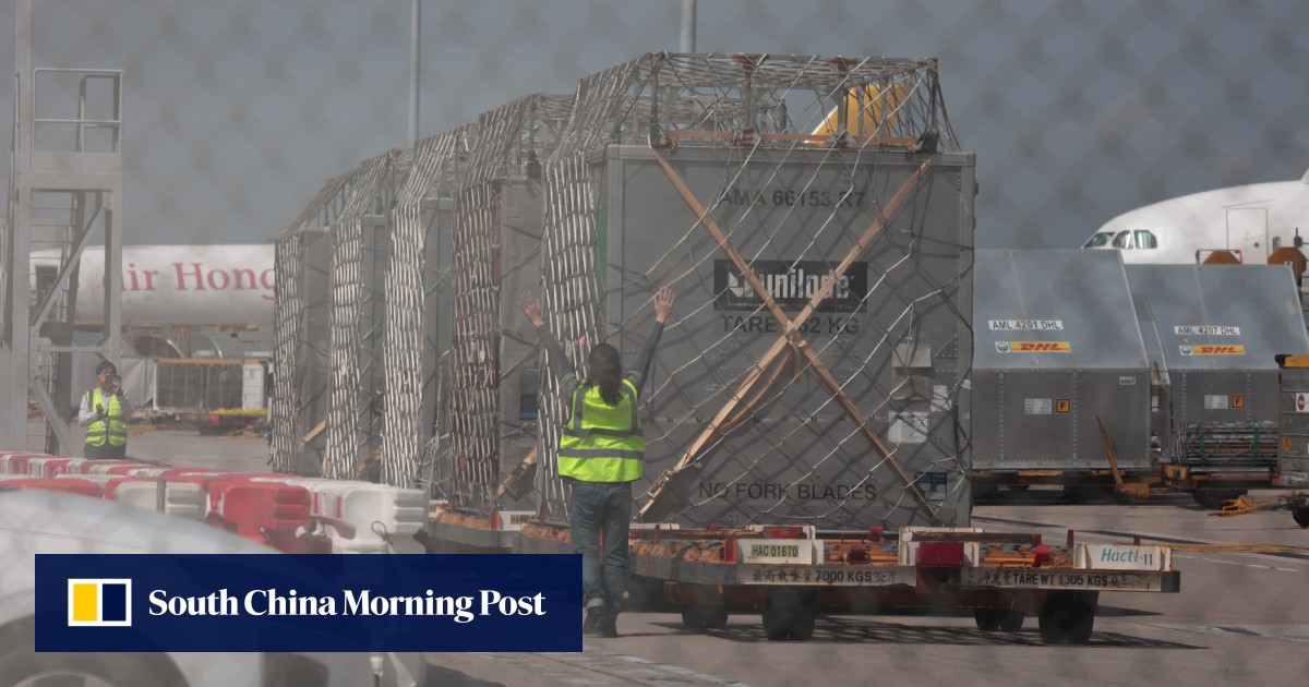 Hong Kong Air Industry Appeals For Use Of Non Resident Workers To Help
