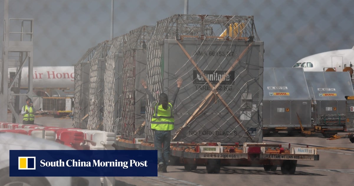 Hong Kong Air Industry Appeals For Use Of Non Resident Workers To Help