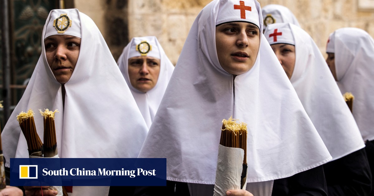Thousands of Christians in Jerusalem for Orthodox Easter ‘Holy Fire ...