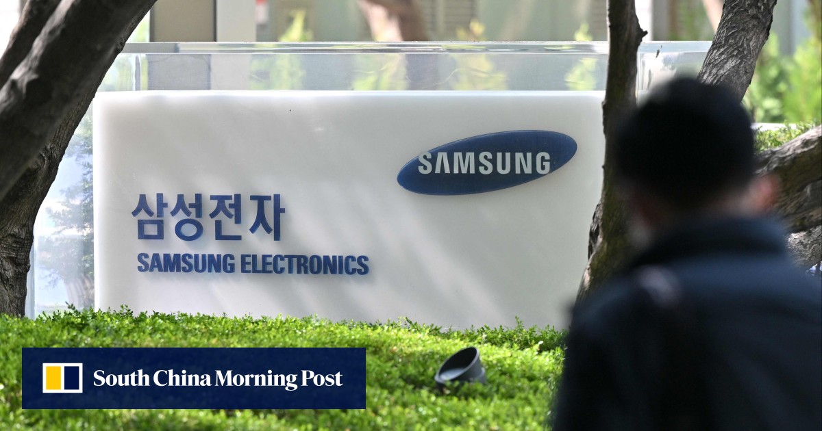 Samsung bans staff’s AI use after spotting ChatGPT data leak | South ...