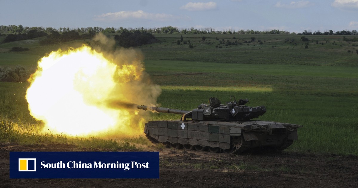 Ukraines New Tanks Seen In Action As Counteroffensive Gets Under Way