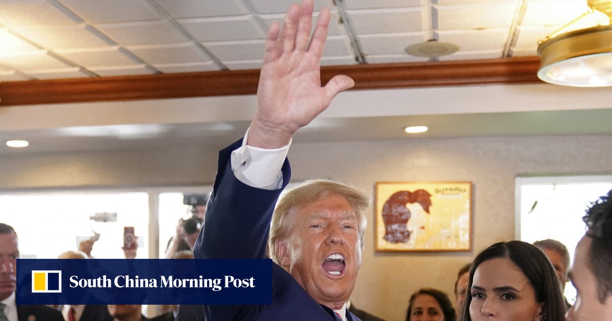 Trump tells restaurant patrons ‘food for everyone’, then leaves without ...