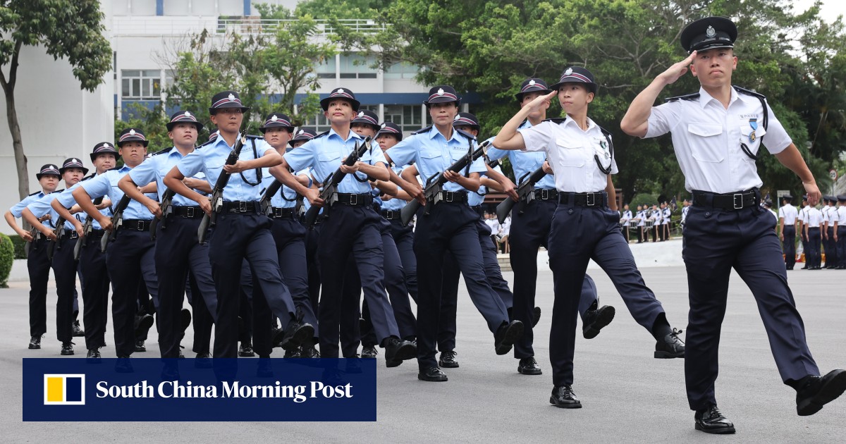 Hong Kong police received 4 times as many applications for constables ...