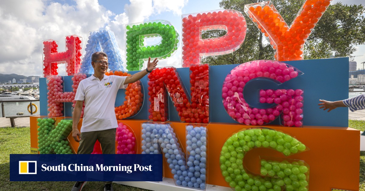 Happy Hong Kong Shopping Festival: from free hamburgers and coffee to grab-all-you-can races ...