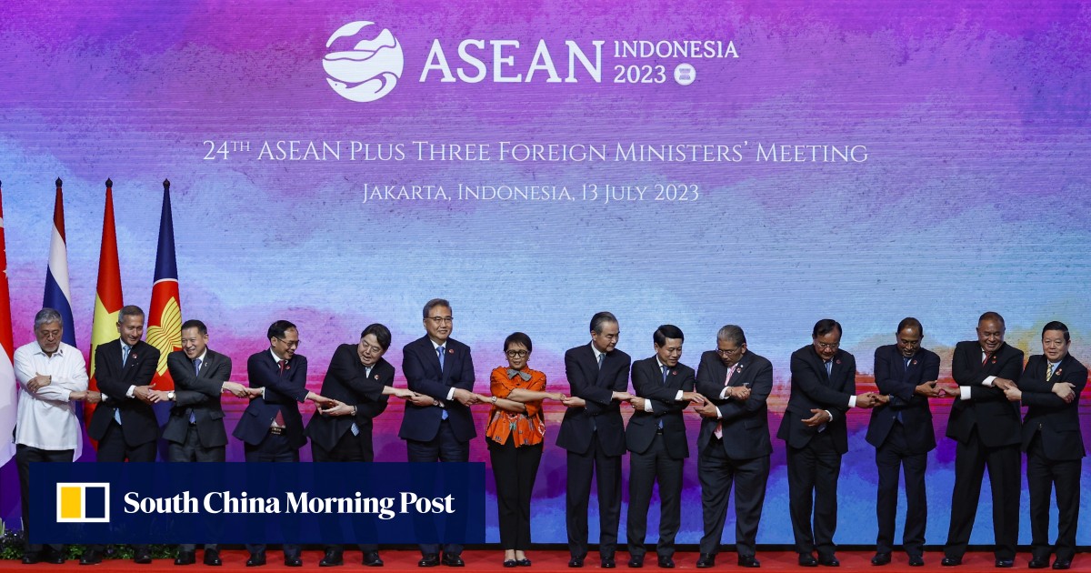 Chinas Top Diplomat Backs Hong Kong Membership Of Worlds Biggest