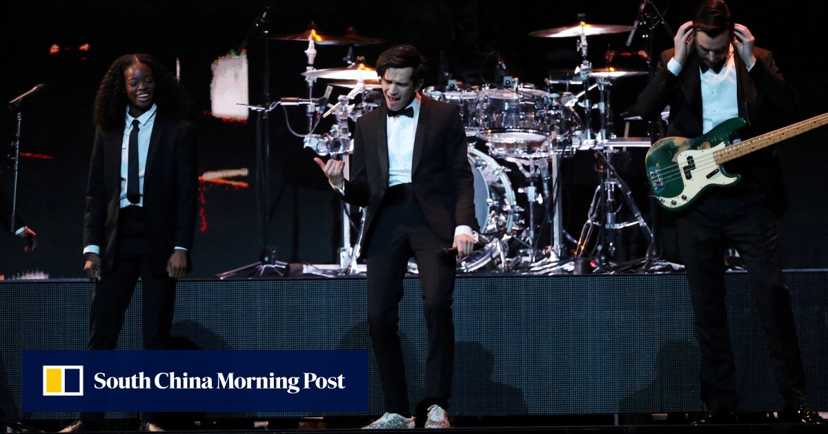 UK band cancels Indonesia, Taiwan shows after same-sex kiss controversy ...