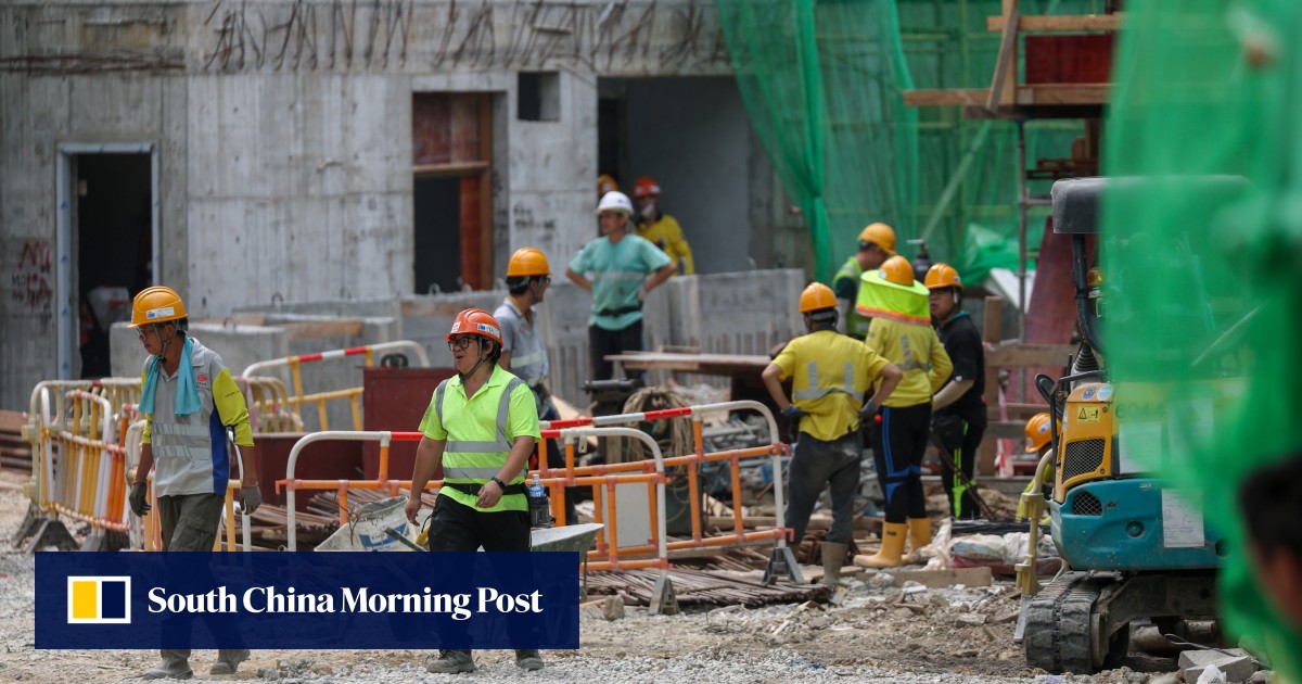 Hong Kong Authorities Call For Resolution Of Labour Dispute At