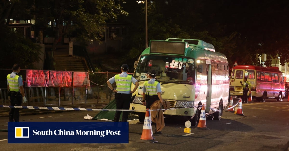Hong Kong Pedestrian Dies After Minibus Knocks Him Into Opposite Lane