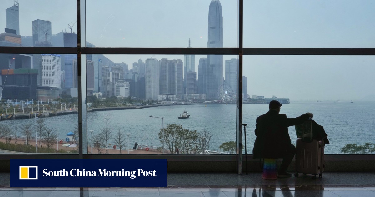 Hong Kong Jobseekers On Dependent Visas Hampered By Language Skills As