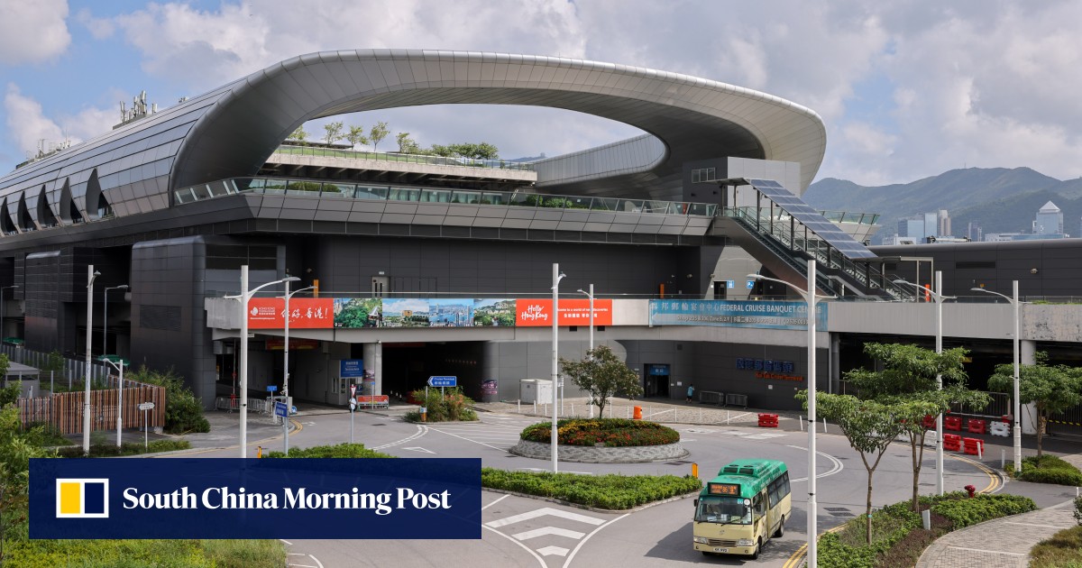 Hong Kong to offer perks for taxi drivers and shuttle buses to pick up ...