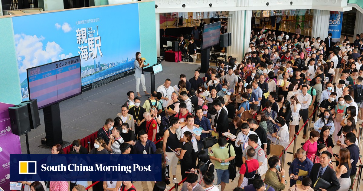 Hong Kong Developers Line Up Home Sales At Heavy Discounts To Clear