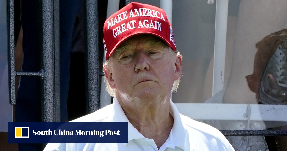 Donald Trump left ‘top secret Iran war plans on couch’ at his golf ...