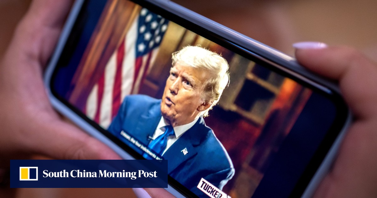 Donald Trump Tries To Undercut Republican Debate With Tucker Carlson