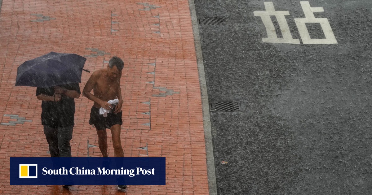 Typhoon Saola Hong Kong Lashed By Rain As Storm Edges Closer With
