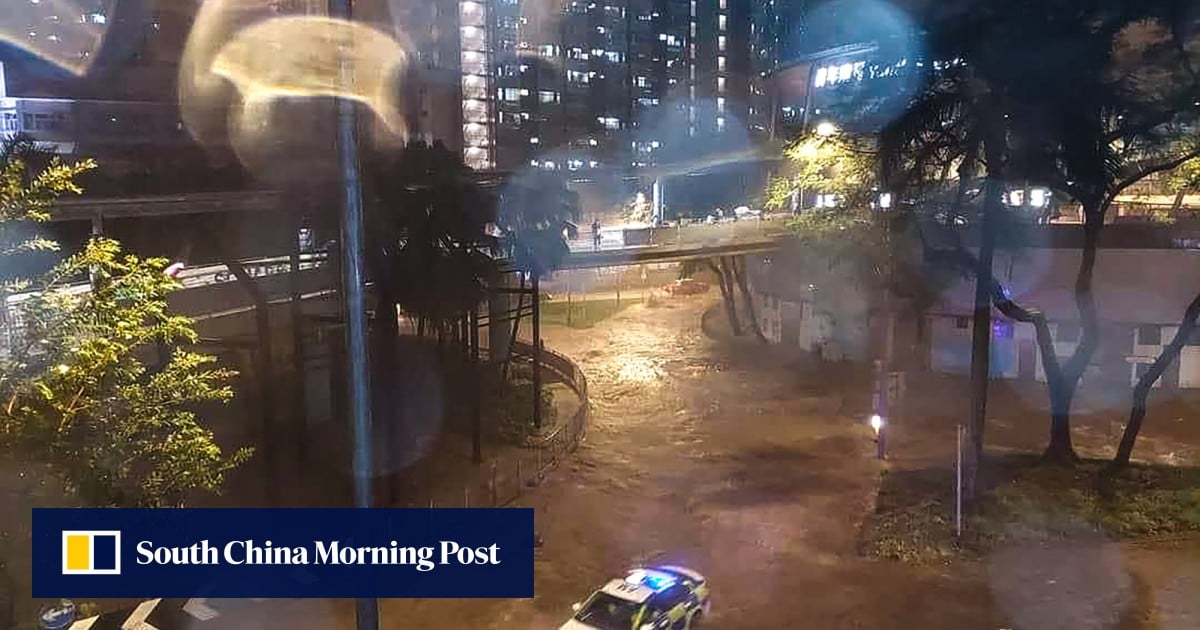 Hong Kong floods: 132 people sent to hospitals, Observatory cancels all ...