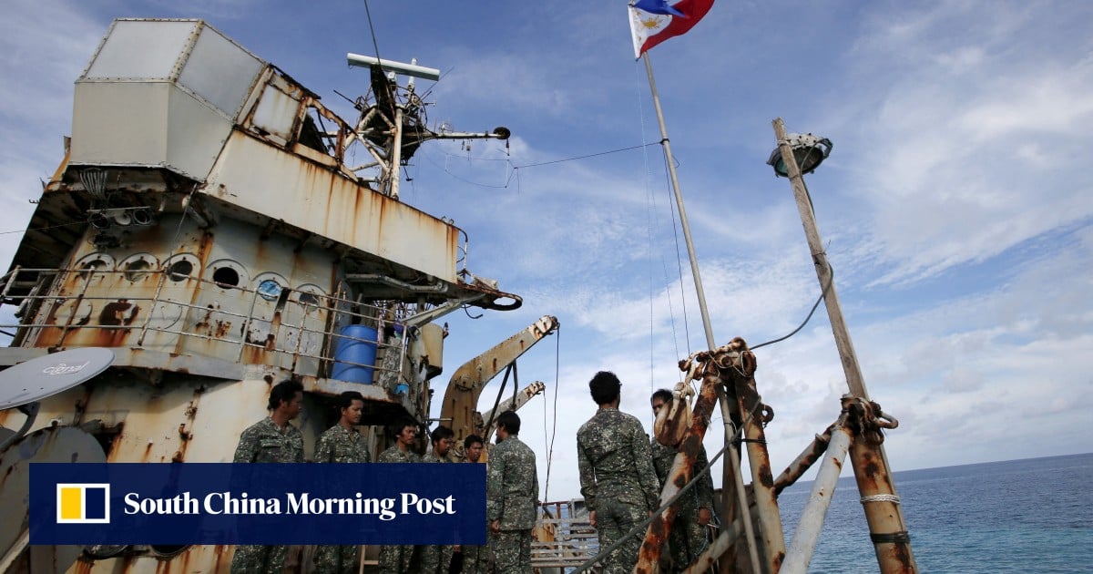 South China Sea Chinese Philippine Ships In Another Confrontation
