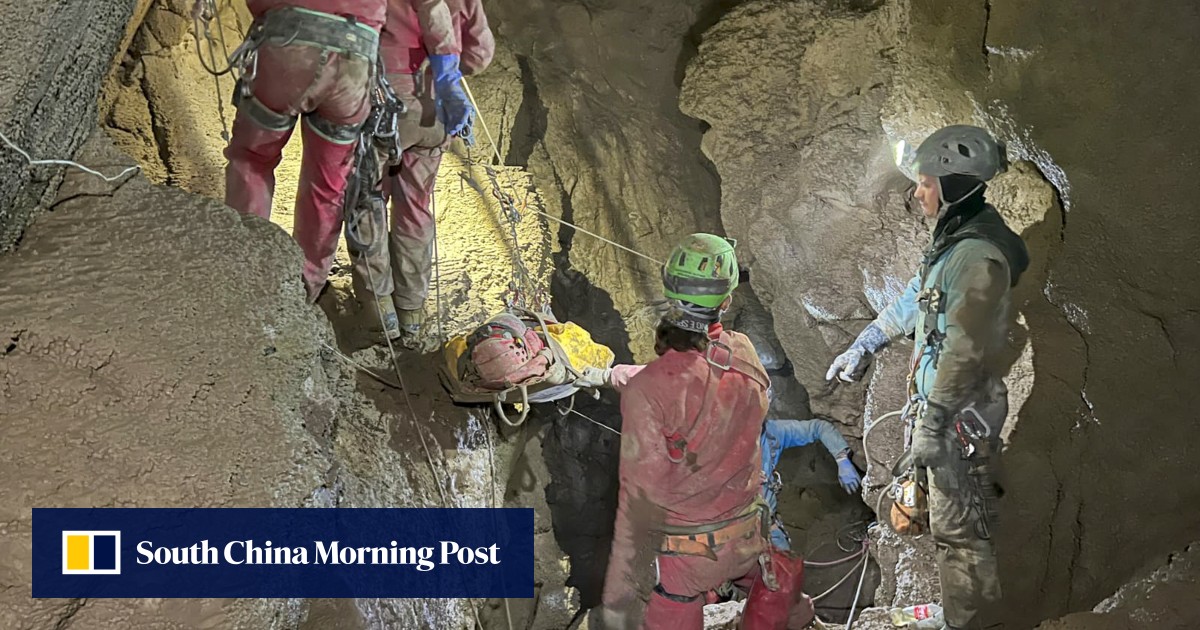 Ailing US explorer rescued after nine days trapped in Turkish cave ...