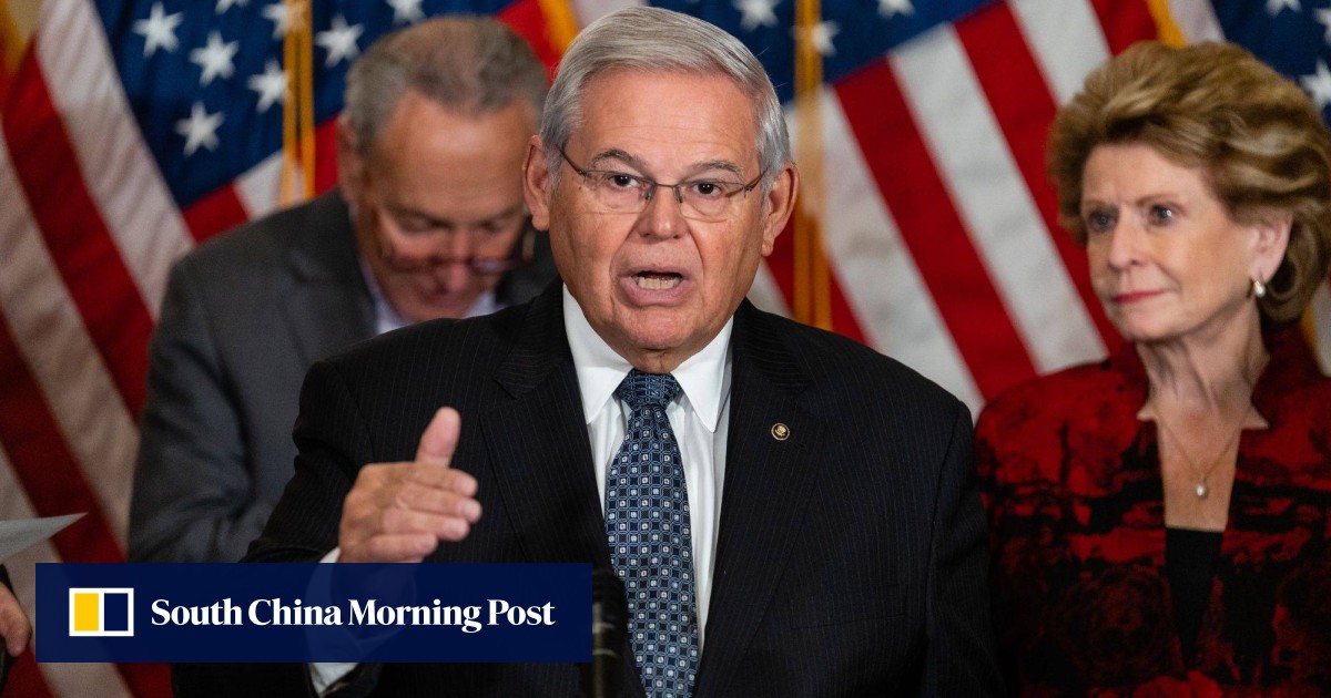 Us Senator Bob Menendez Wife Indicted On Bribe Charges As Probe Finds