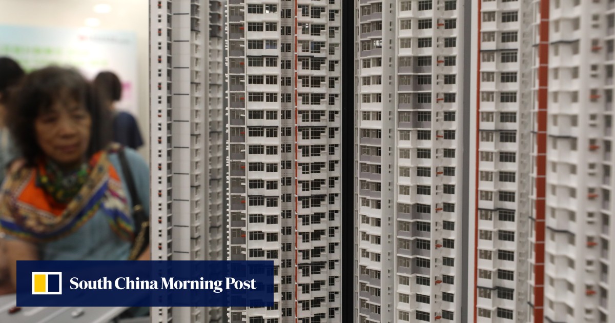 Hong Kong Housing Society Deficit Balloons To Hk18 Billion As