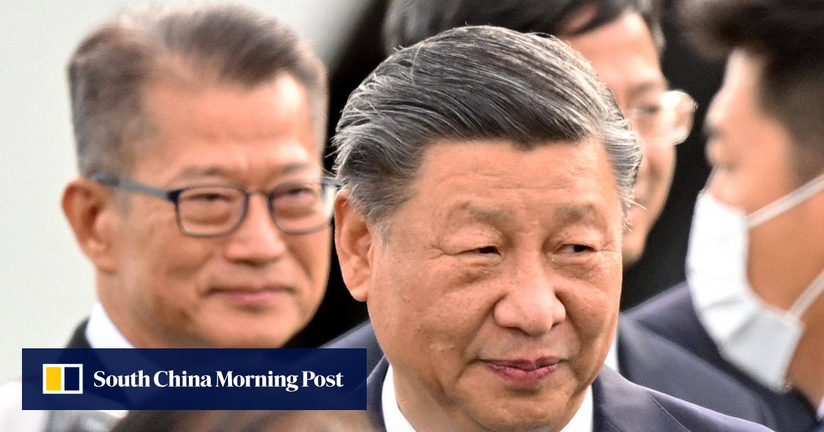 Hong Kong Finance Chief Vows To Seize Apec Opportunity To Lure More Us
