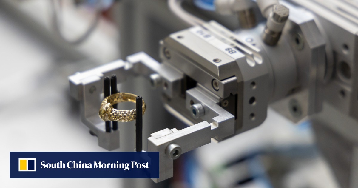 How robots are changing the world of high jewellery, from reducing ...