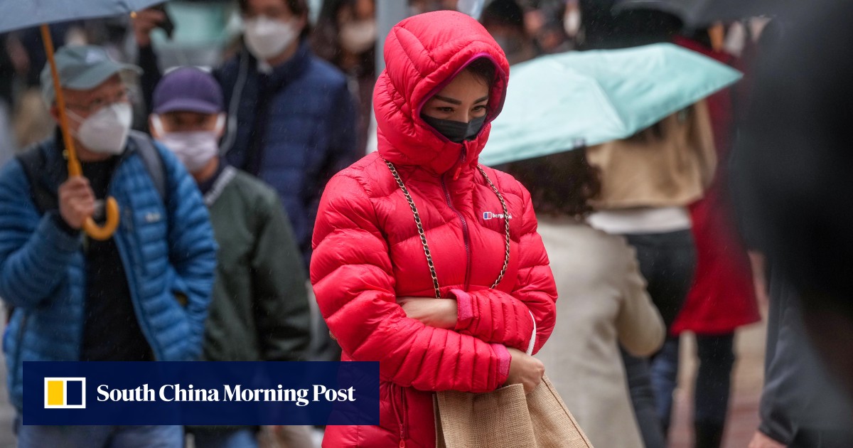 Hong Kong Set For Very Cold And Windy Start To Week With Mercury To