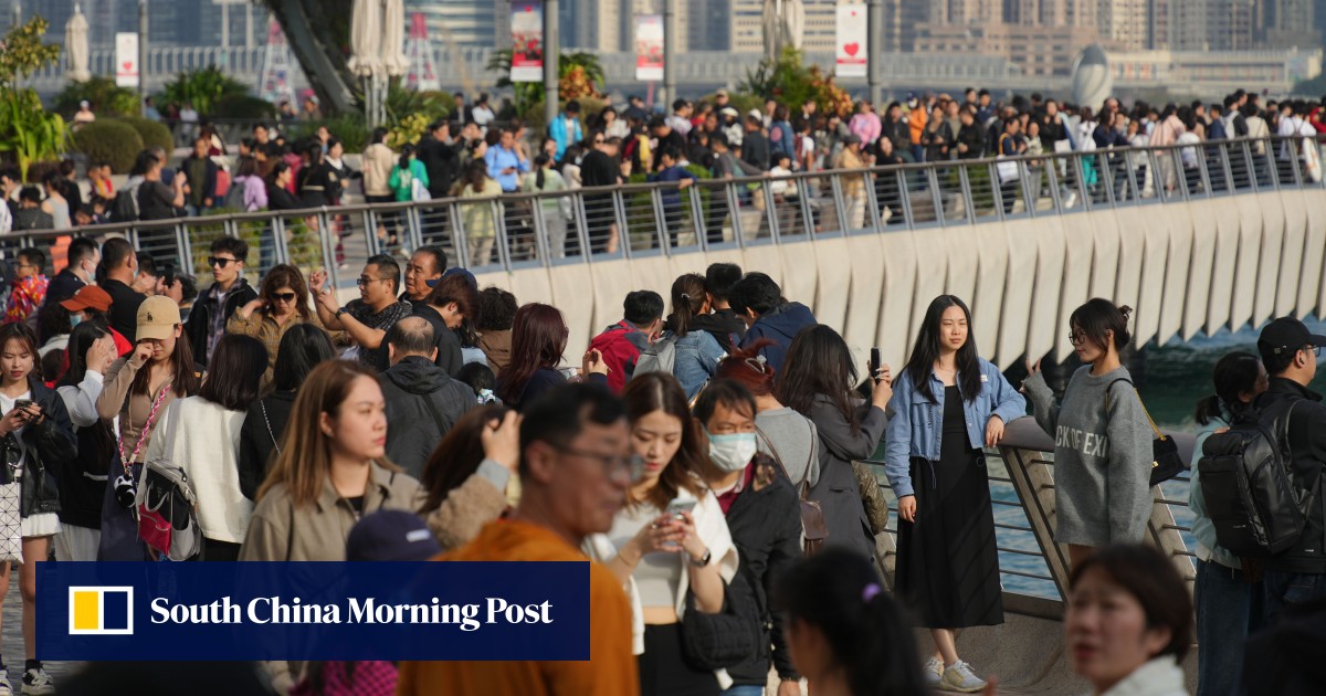 Hong Kong Mainland China Authorities In Talks To Allow More Visitors
