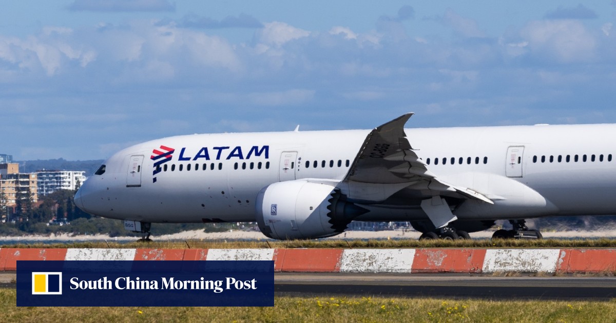New Zealand seizing Latam Boeing 787 black boxes after mid-air plunge ...