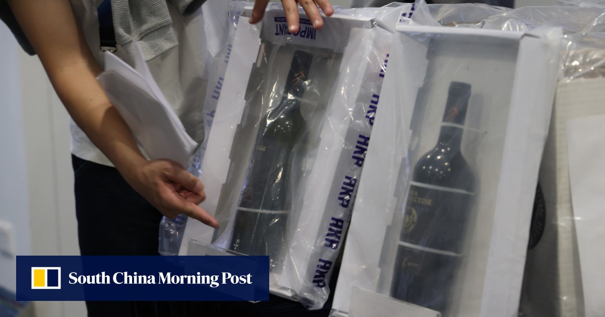 Hong Kong Police Arrest 5 Seize Hk 215 Million In Illegal Drugs