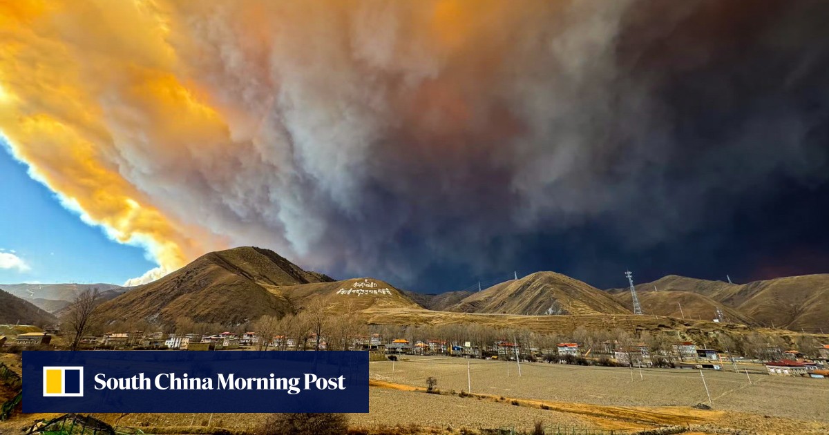 Wildfire rages in southwest China as strong winds and poor visibility ...