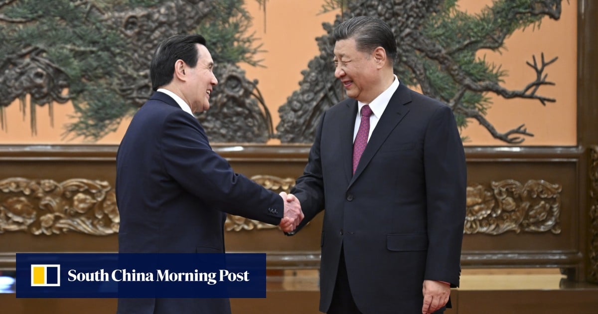 Chinese Nationals In Philippine Coast Guard Twin Sisters Reunite Scmp