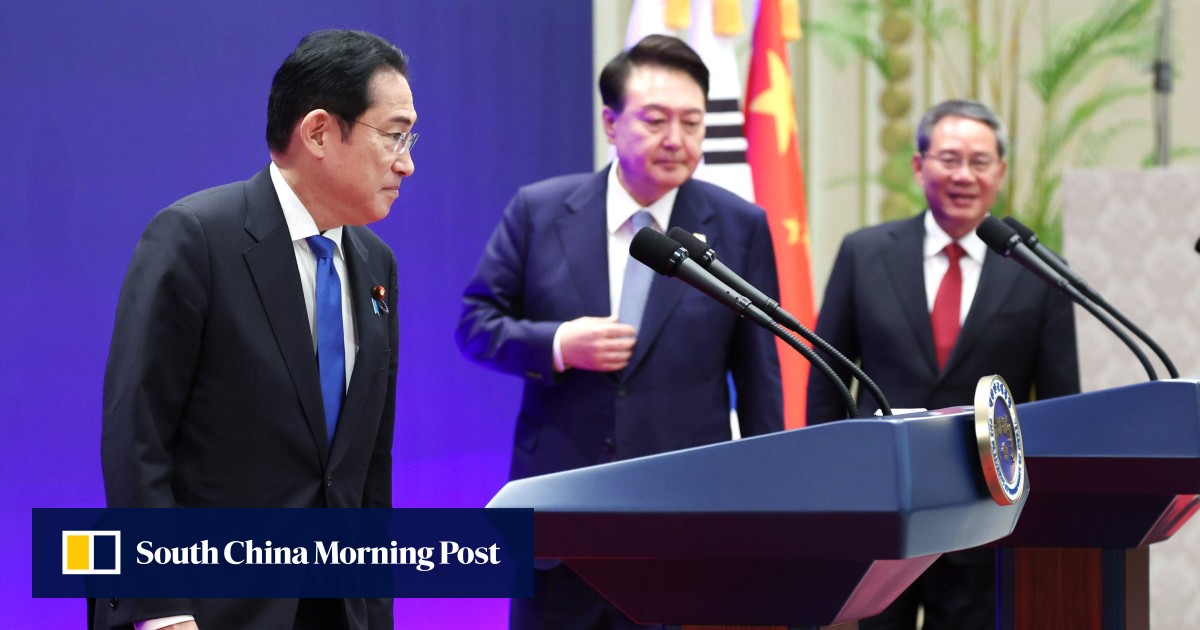 China, Japan, South Korea vow to work together to keep supply chains ... China, Japan, South Korea vow to work together to keep supply chains ...
