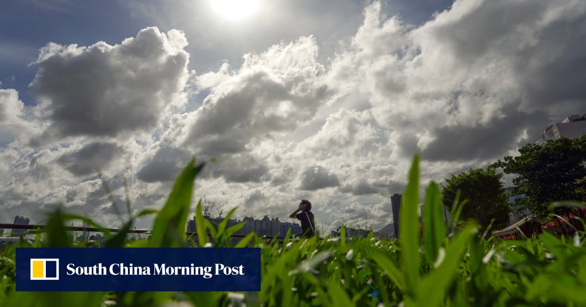 Hong Kong Logs Hottest Day Of Year So Far As Mercury Hits 346 Degrees