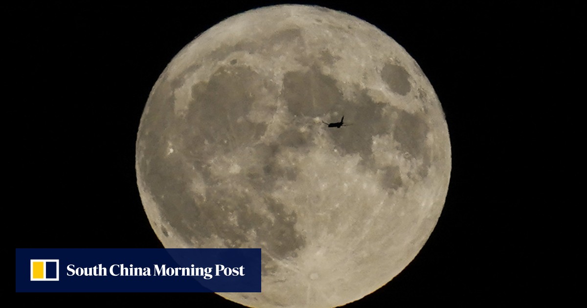 Scientists confirm cave on the moon that could be used to shelter ...