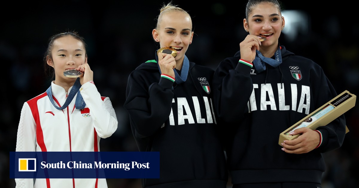 ‘Little sister copies big sister’: social reacts to Chinese gymnast’s ...