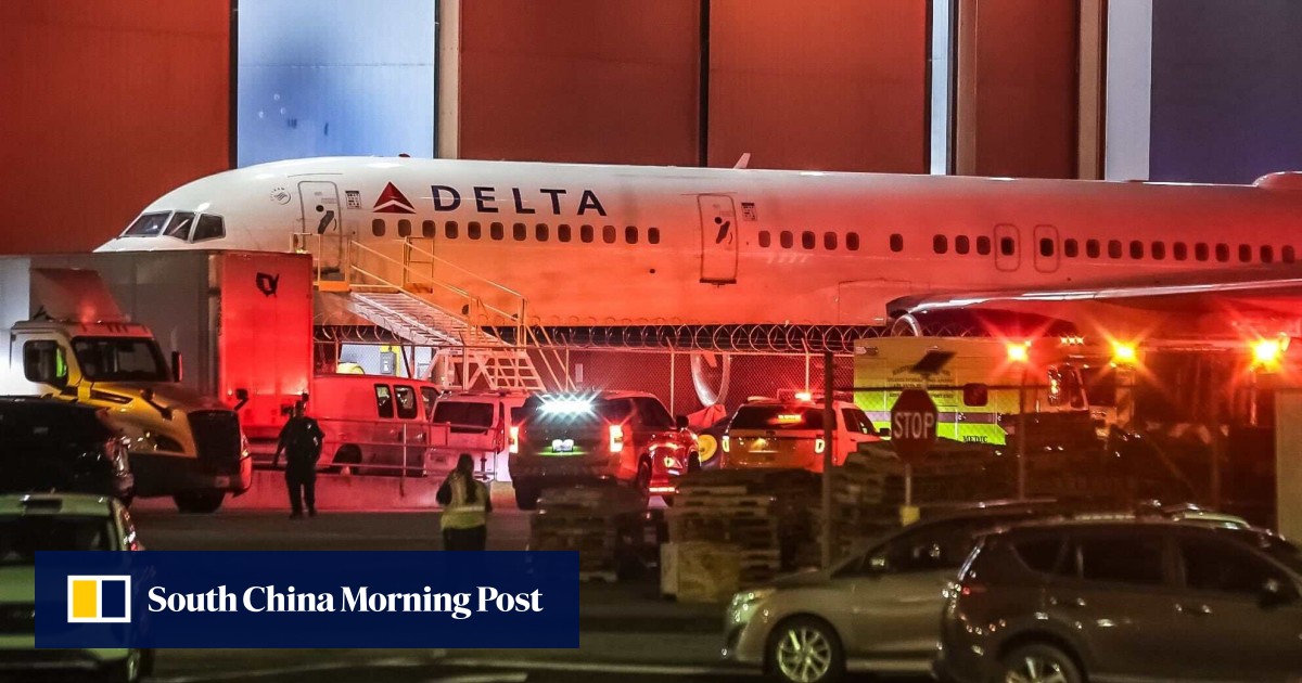 2 workers killed, 1 injured in tyre explosion at US Delta Air Lines ...