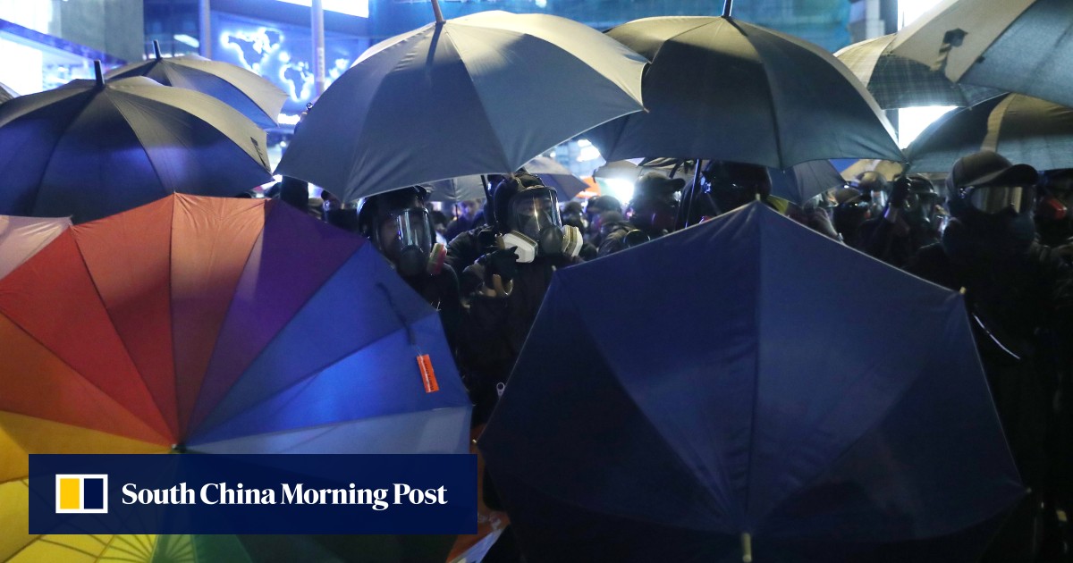 Hong Kong Police Officers ‘shocked Only 1 In ‘dragon Slaying Plot