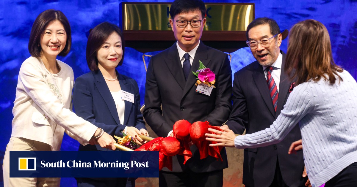 Hong Kong’s biggest IPO since 2021 sizzles as Midea shares soar in ...