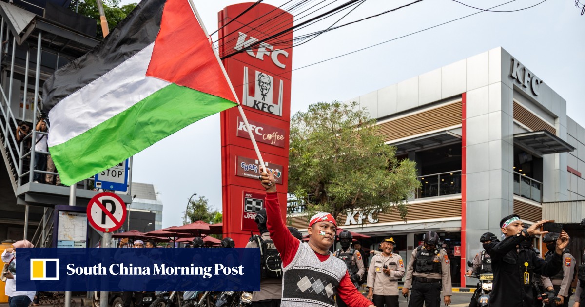 Indonesian Islamic leader urges continuous boycott against companies ...