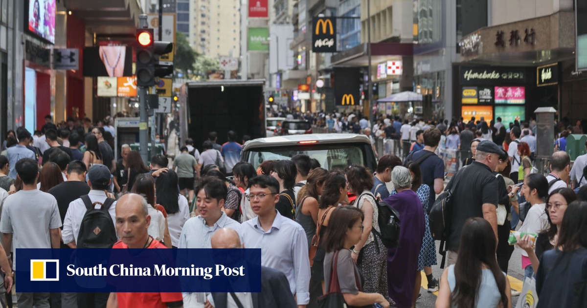 Hong Kongs Mpf Members Each Gain Hk31300 Windfall Best Showing In 7