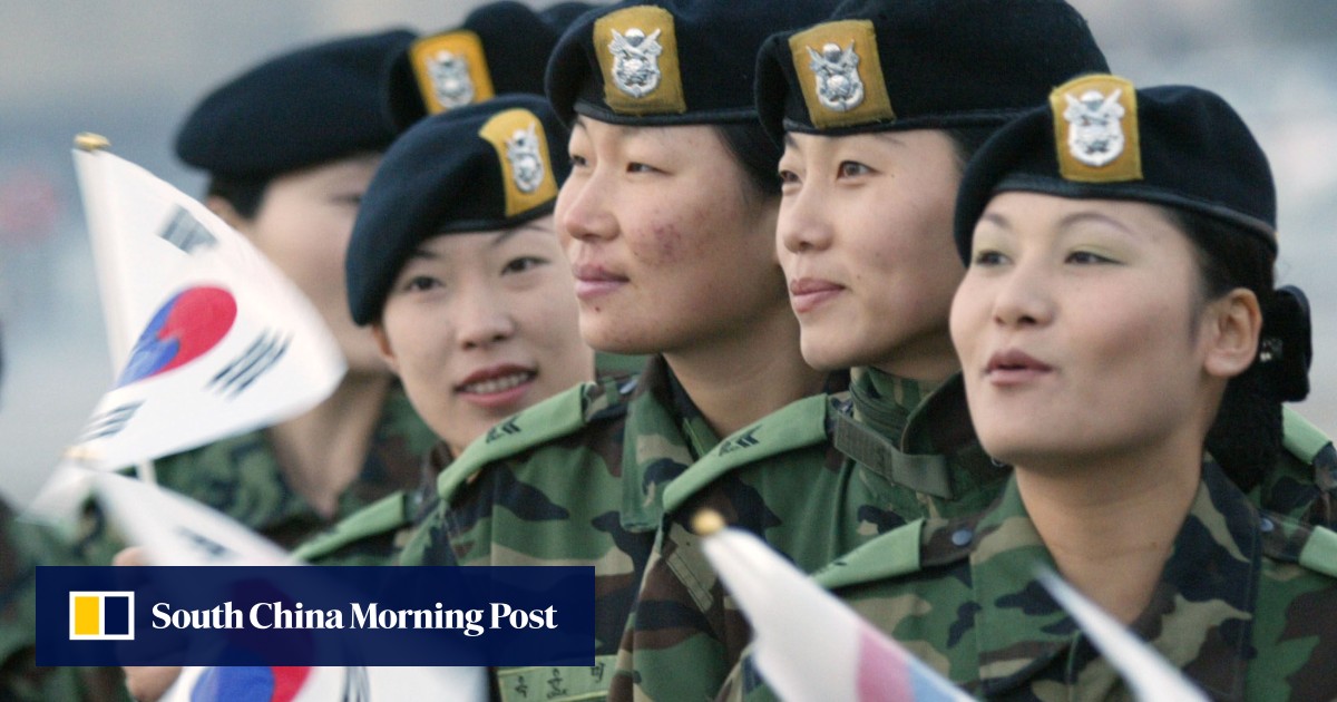 South Korean ex-air force officer sparks debate on conscripting women ...