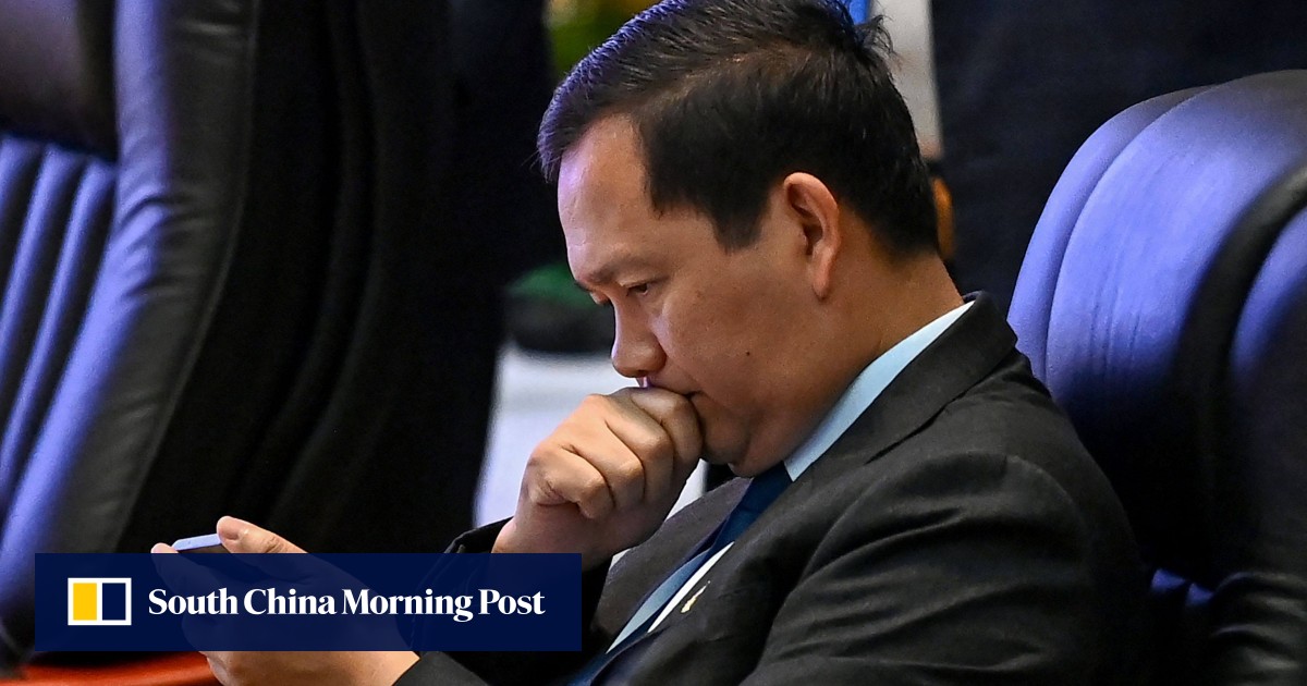 Who runs Cambodia? Hun Manet is PM, but his dad still pulls the strings ...