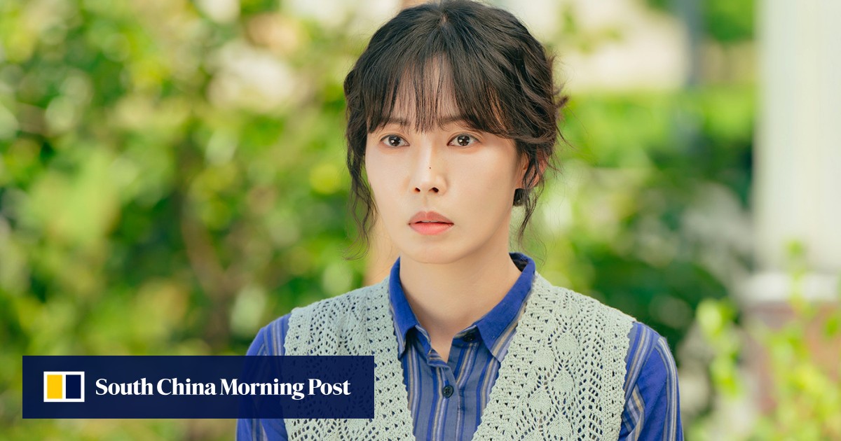 Netflix K Drama A Virtuous Business Kim So Yeon Plays Adult Toys Seller In Rural Korea South