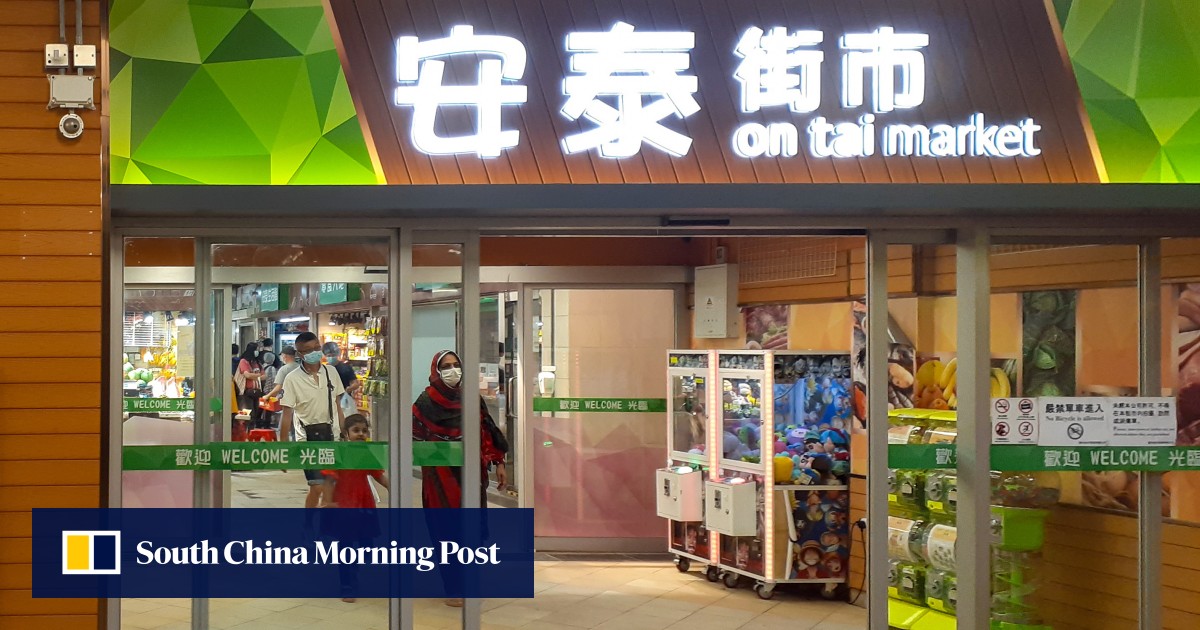 200 fish dead after suspected poisoning at Hong Kong wet market | South ...