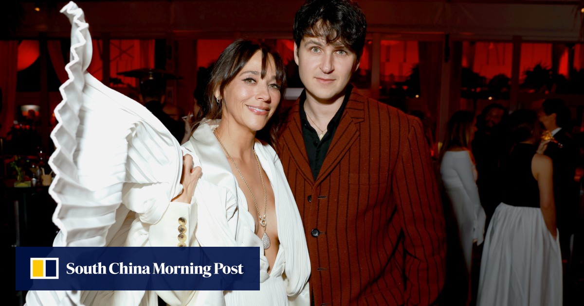 Who is Rashida Jones’ partner and baby daddy Ezra Koenig? The lead ...