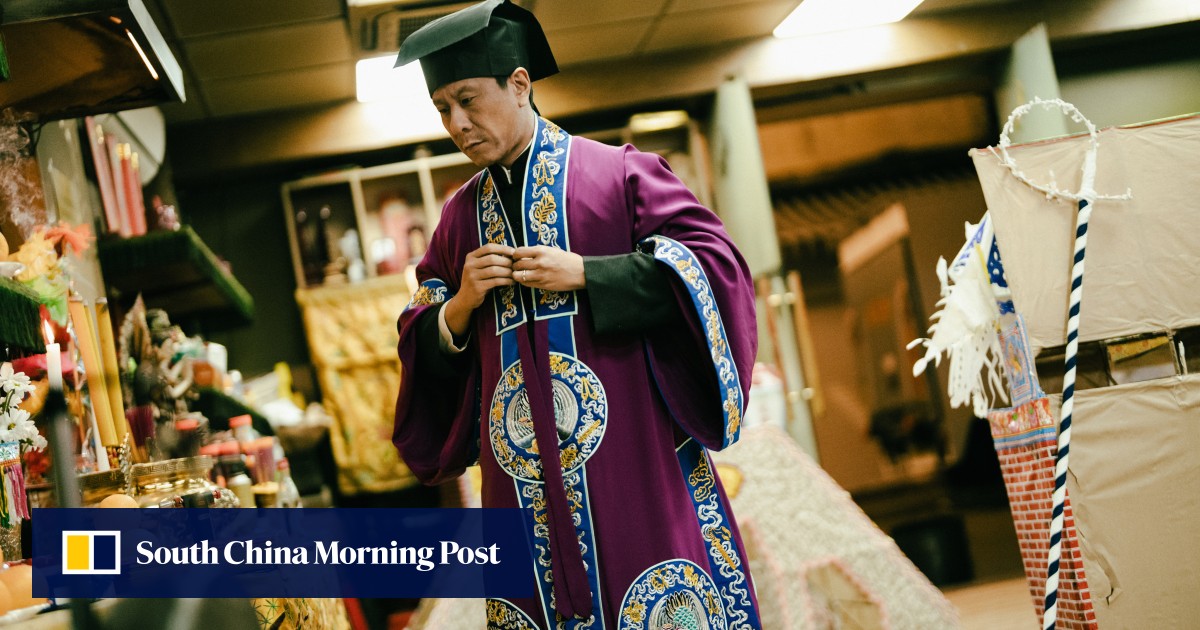 Taoist funeral rituals in Hong Kong plays and a movie used to tell ...